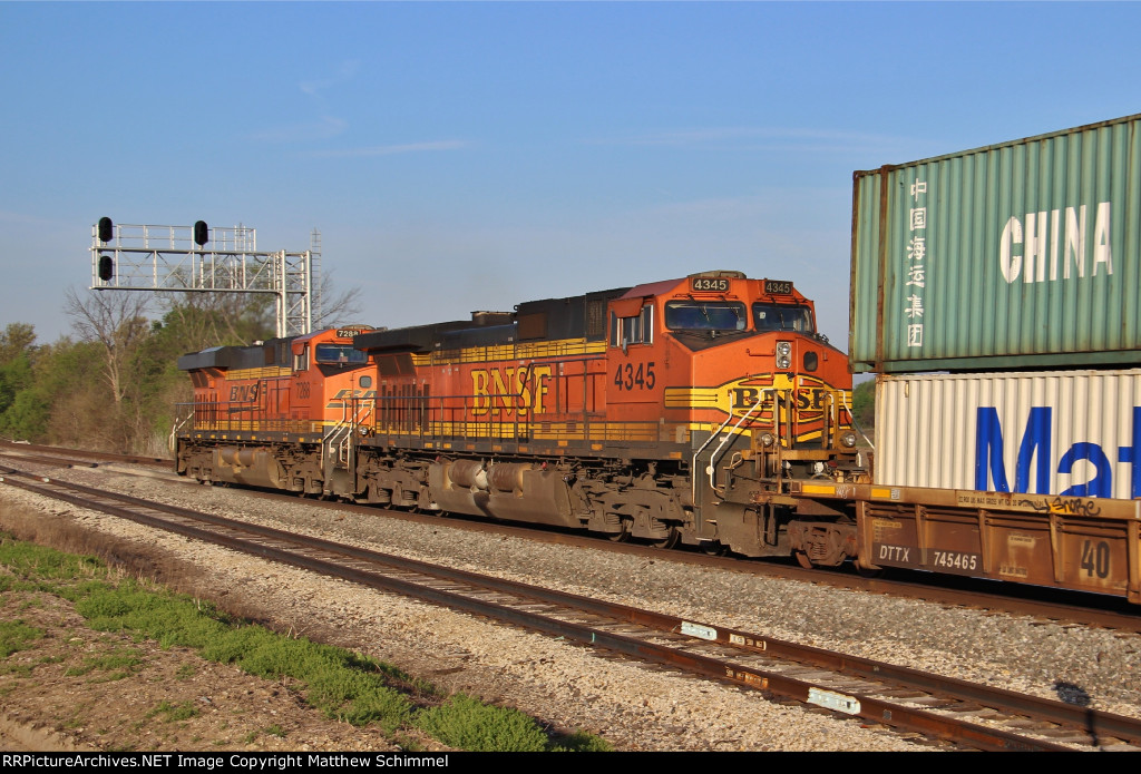 BNSF 4345 - DPU #1